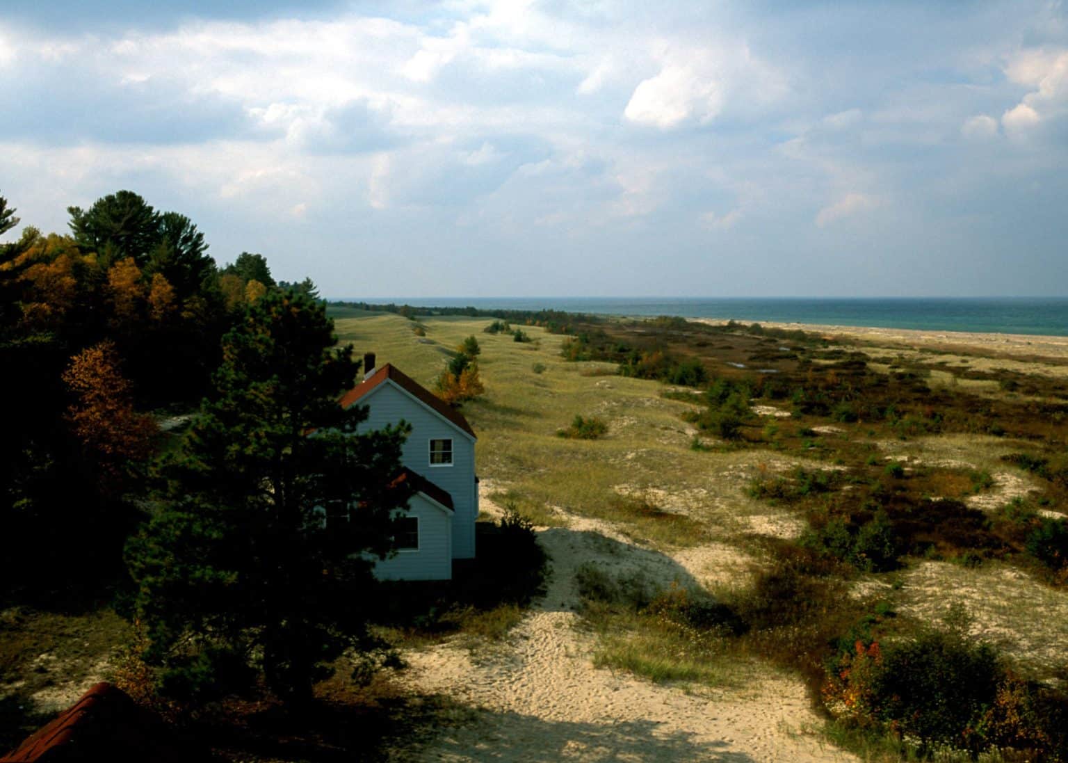 Life on a Lonely Shore: the History of the Vermilion Point Life Saving ...